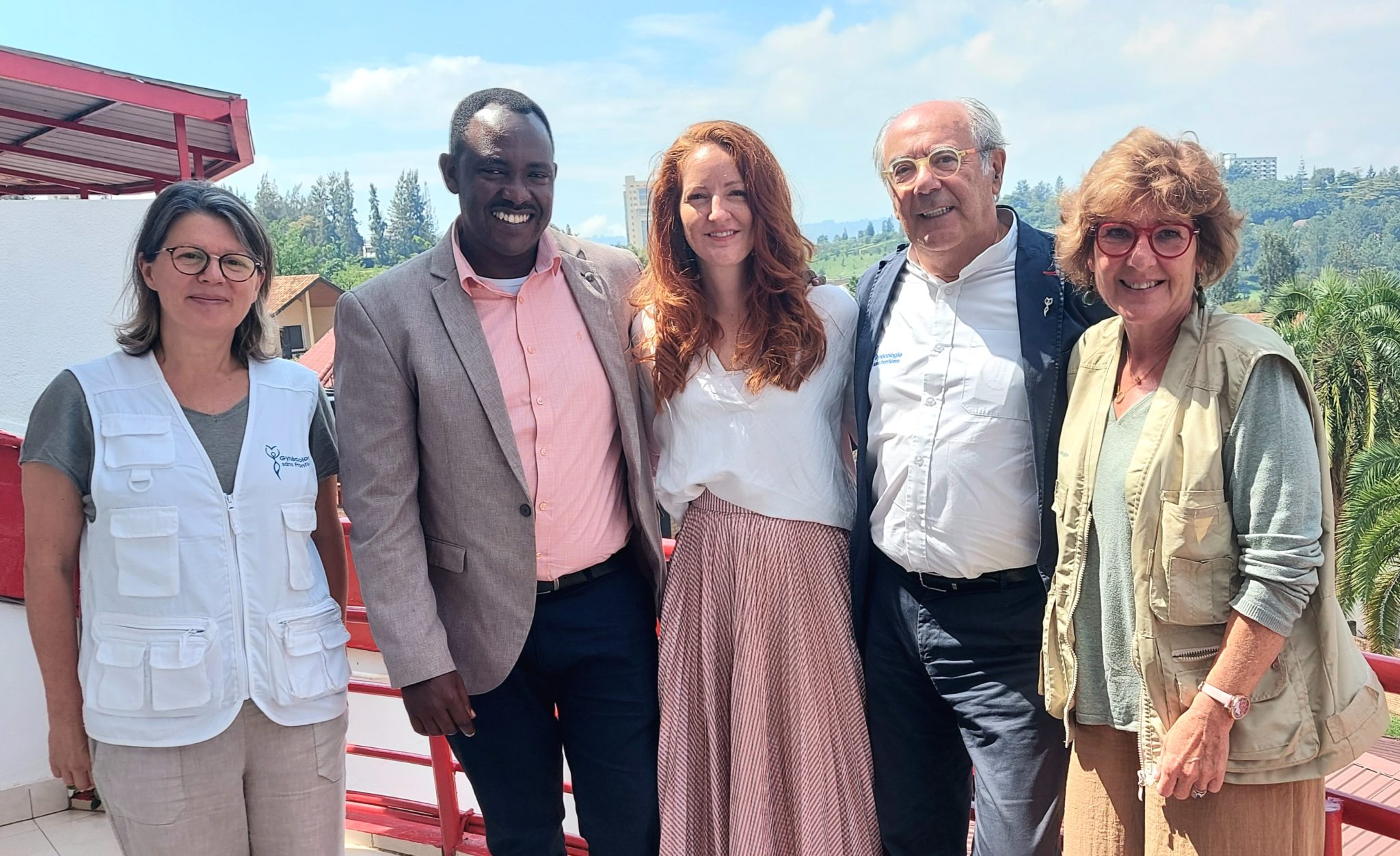 Gynécologie Sans Frontières au Rwanda avec Save The Children et Maison ...